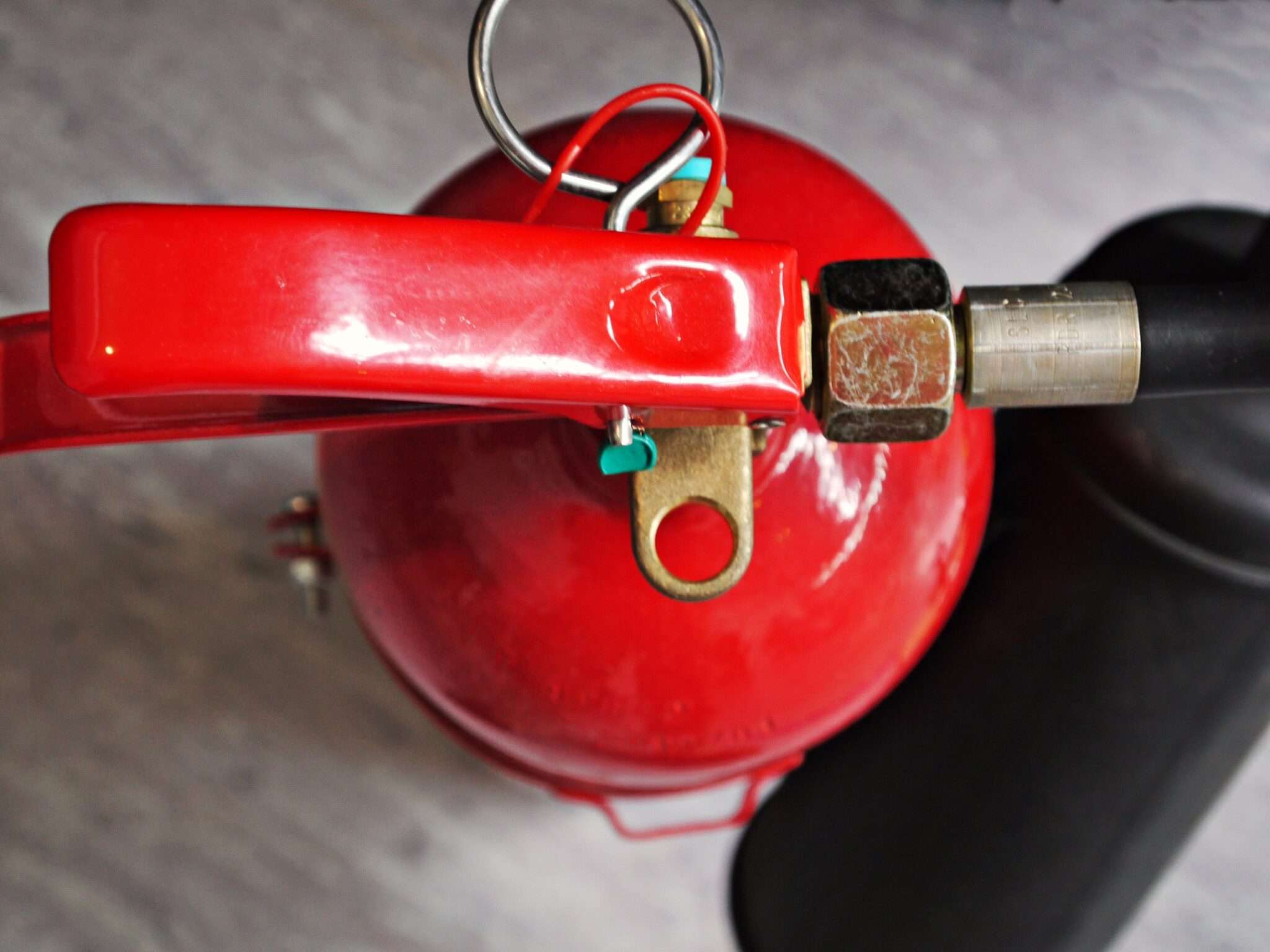 Tipos de extintores: Los que necesitas para extinguir cada incendio ...